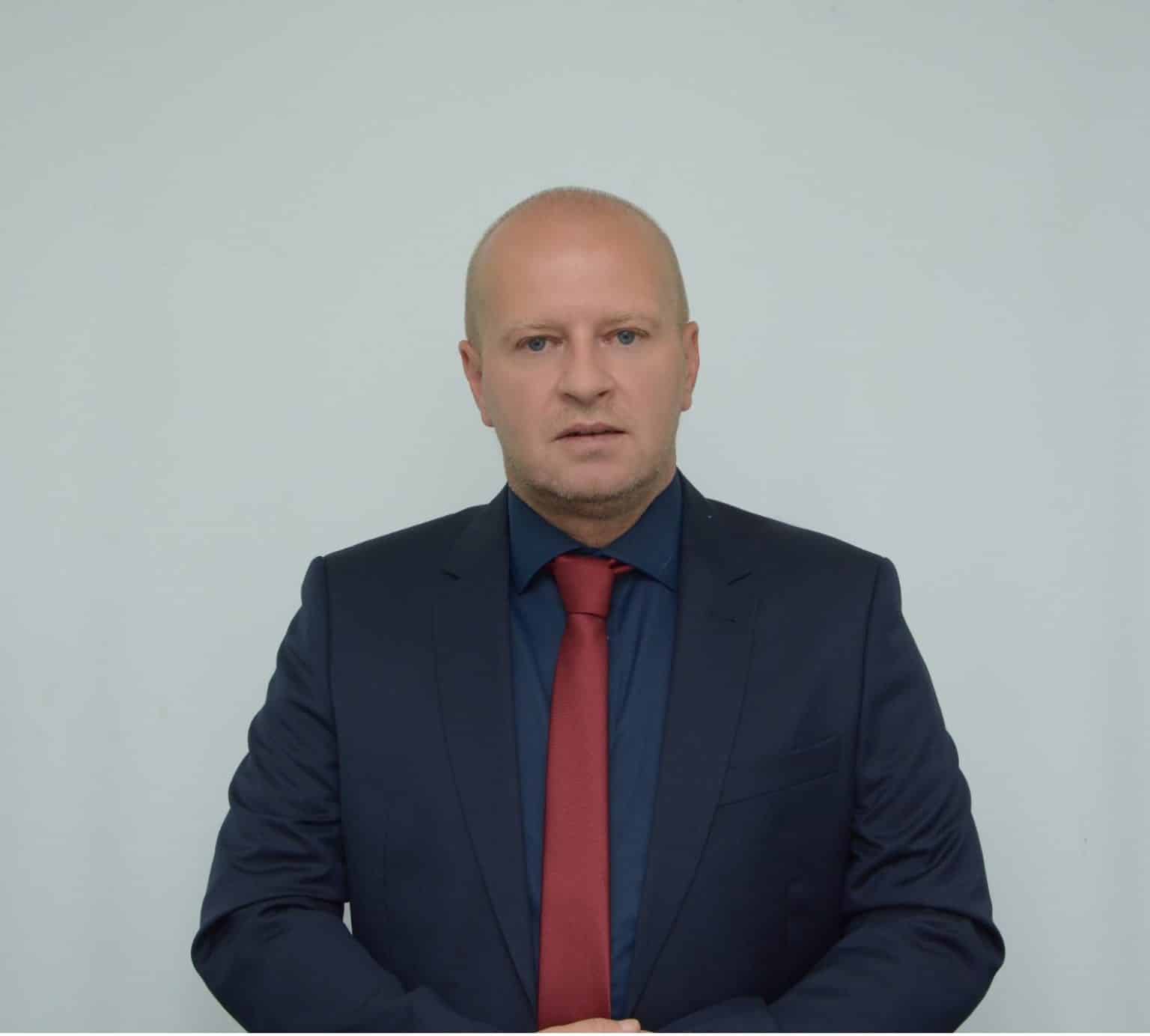Sasha Millosheviq - Komuna Novobërda
